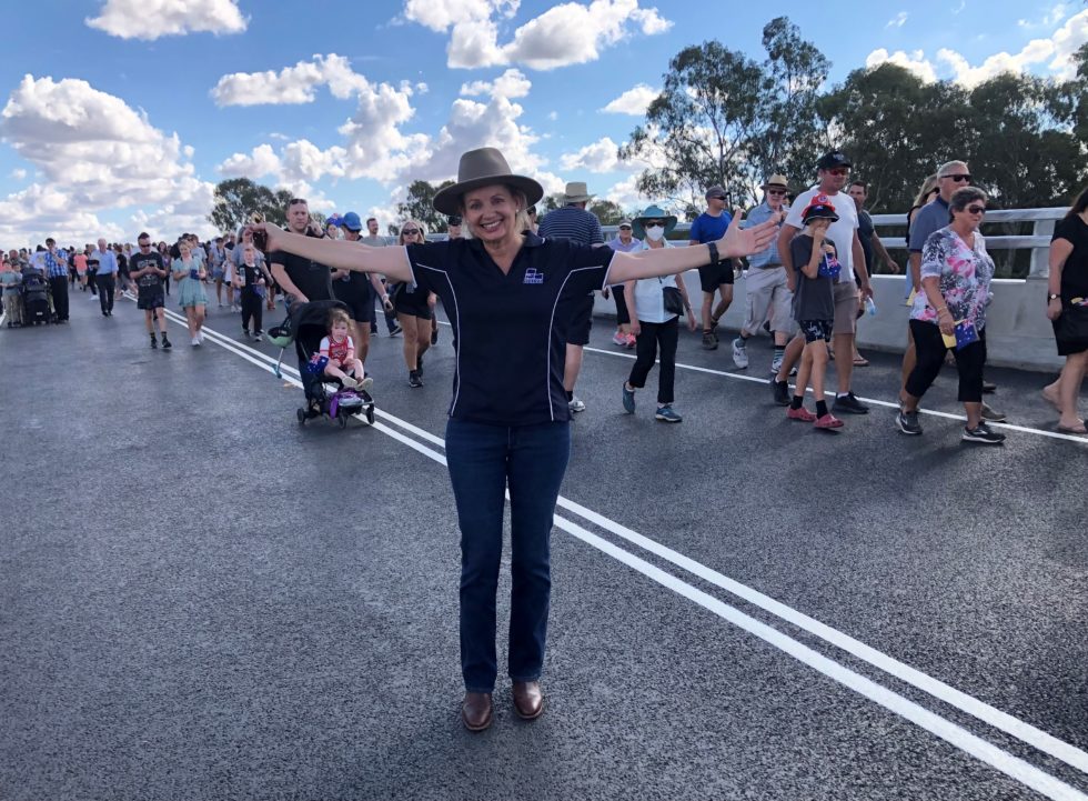 New Echuca-Moama bridge opens to traffic - The Hon. Sussan Ley MP